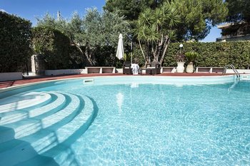 Villas in Italy With Pool | View Our Amazing Collection of Villas with ...