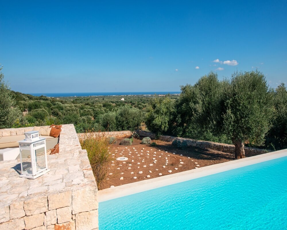 Villas in Italy for large groups of families or friends
