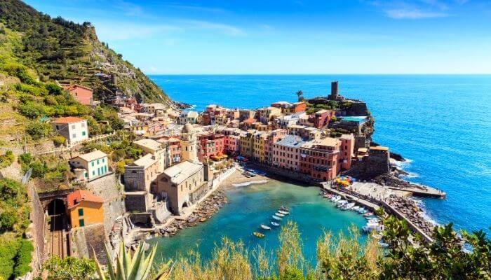 Holiday Homes in Italy's guide to the regions of the Italian Riviera