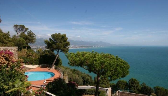 Holiday Homes in Italy's guide to the regions of the Italian Riviera