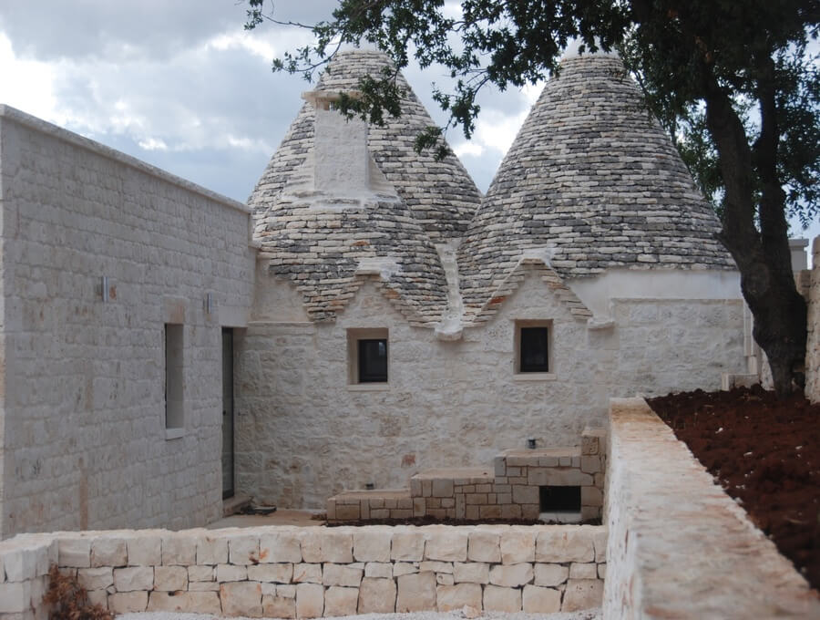 Modern alluring Trulli with private pool